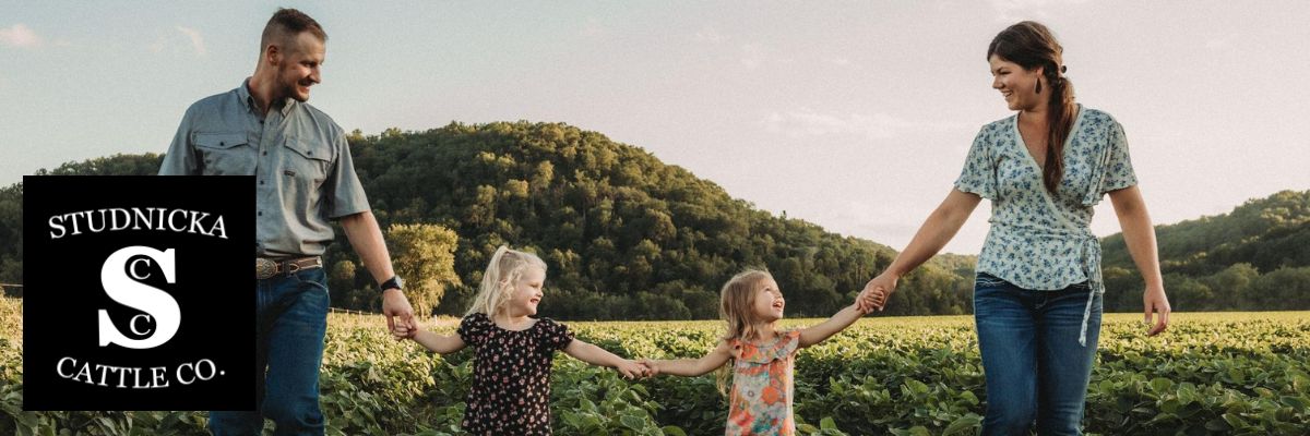 Studnicka Cattle Co. Beef 1/4 Farm Box